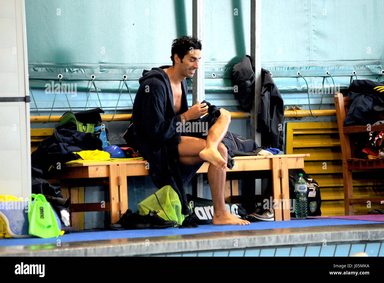 Italian swimmer Filippo Magnini changing costumes during a training ...