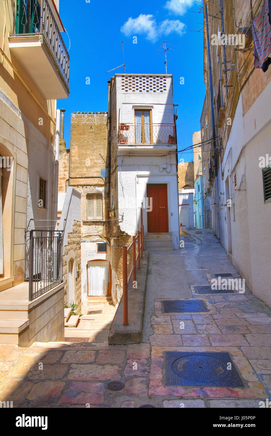 Alleyway. Minervino Murge. Puglia. Italy Stock Photo - Alamy