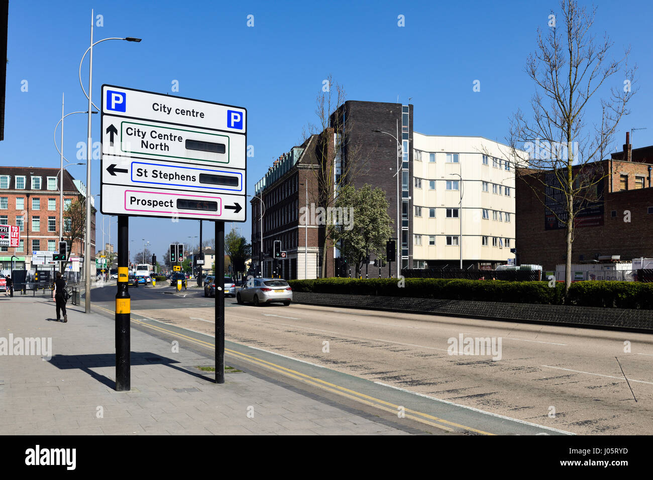 Kingston road signs hi-res stock photography and images - Alamy