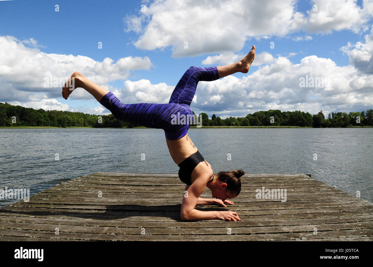 Body positions hi-res stock photography and images - Alamy