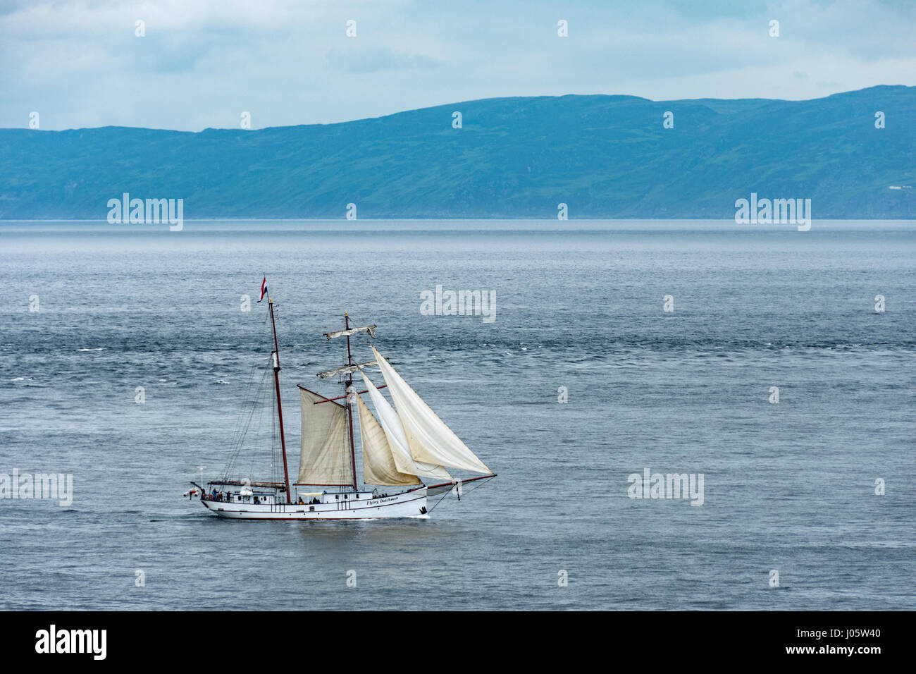 Flying dutchman ship hi-res stock photography and images - Alamy