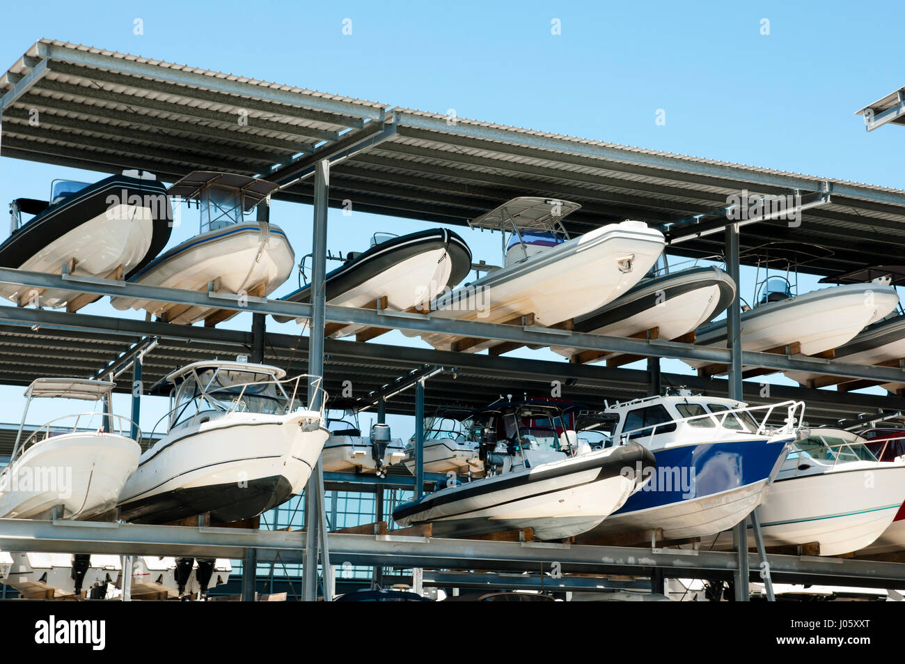 Boat racks hi-res stock photography and images - Alamy