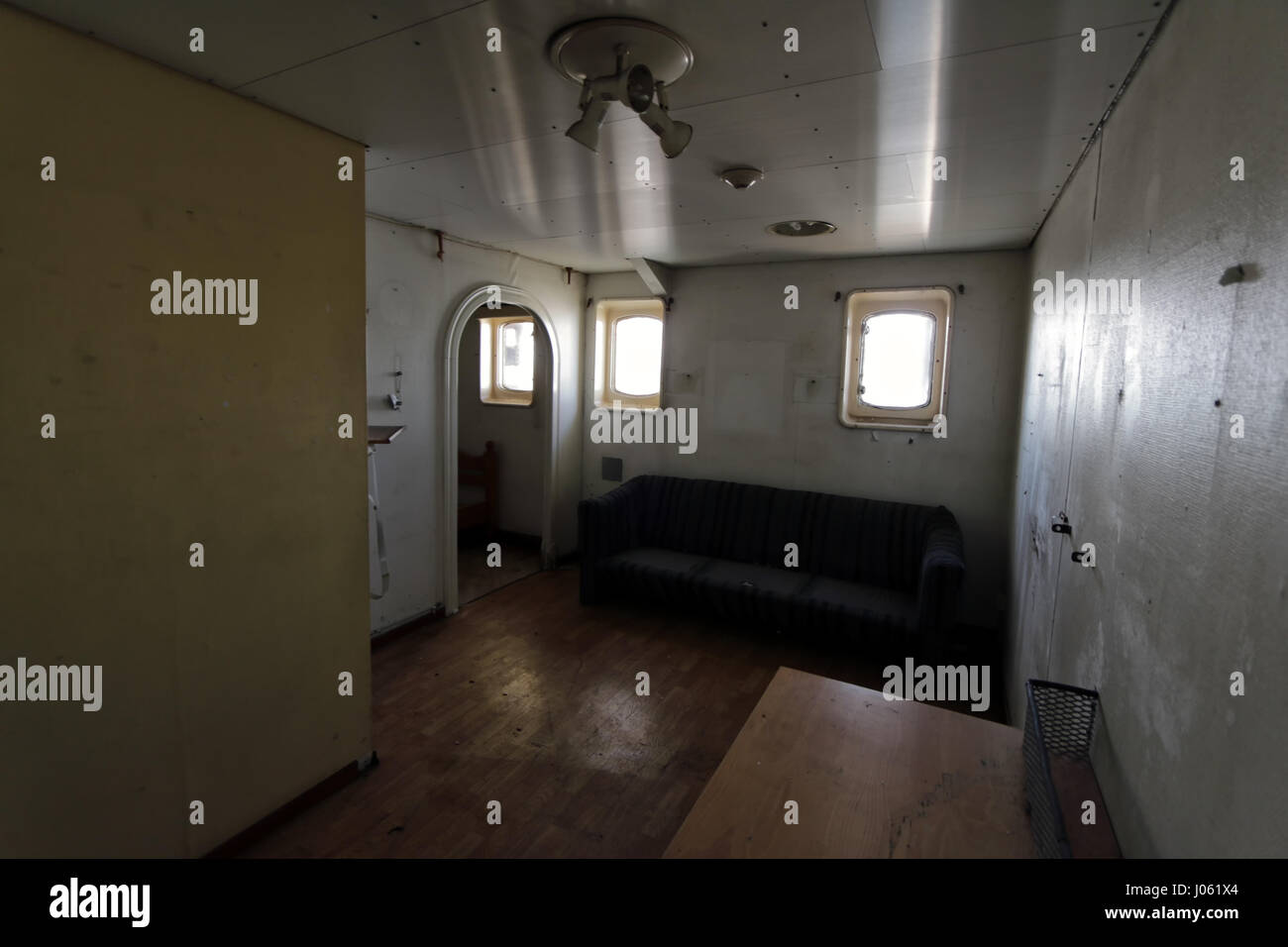 QUÉBEC, CANADA: HAUNTING images have revealed the rusting insides of an ...