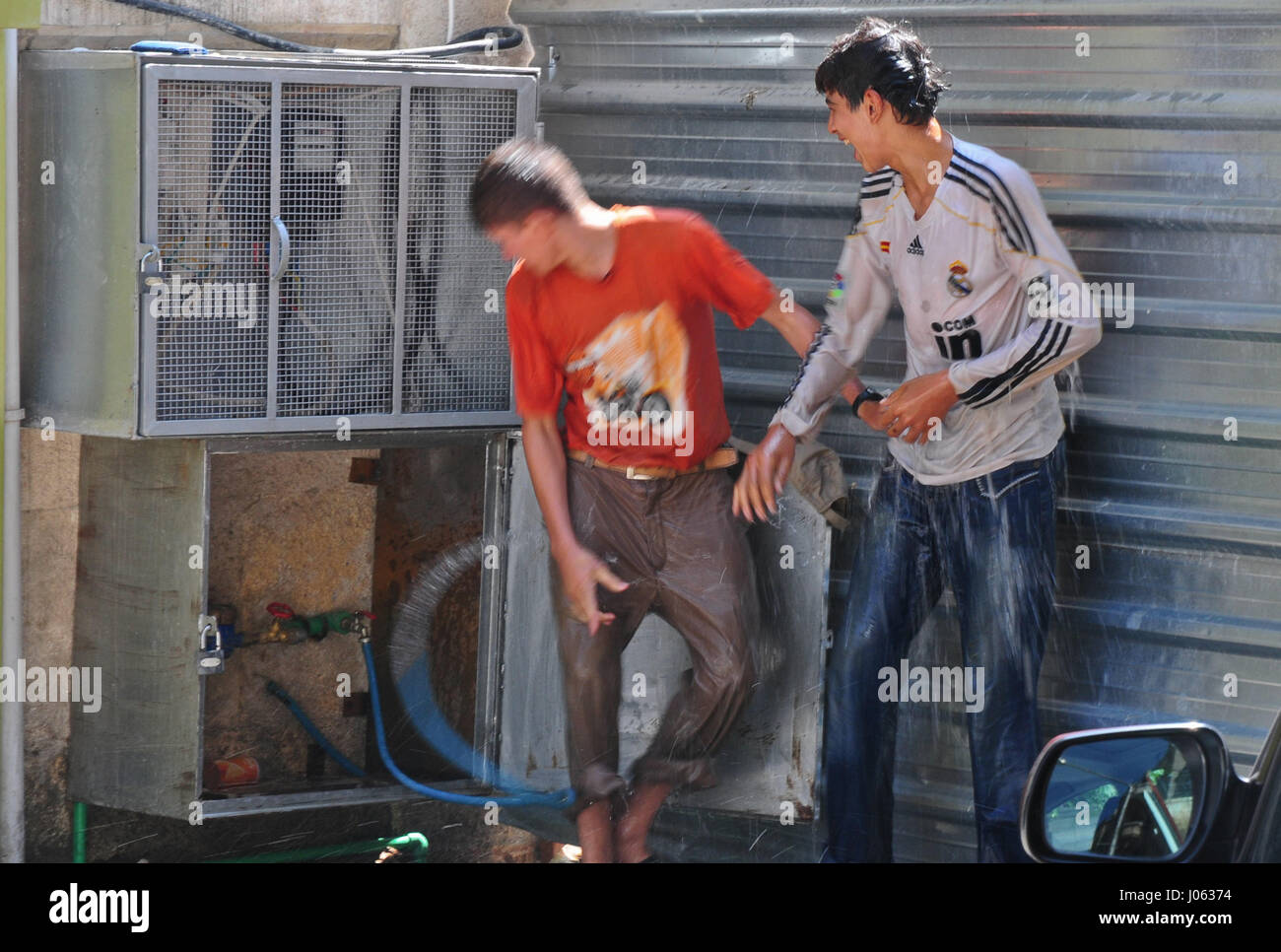 Boys playing in Aleppo. A THOUGHT-PROVOKING series of images by a ...