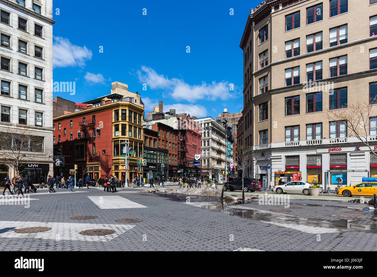 street level views of new york buildings on Manhattan Island Stock ...