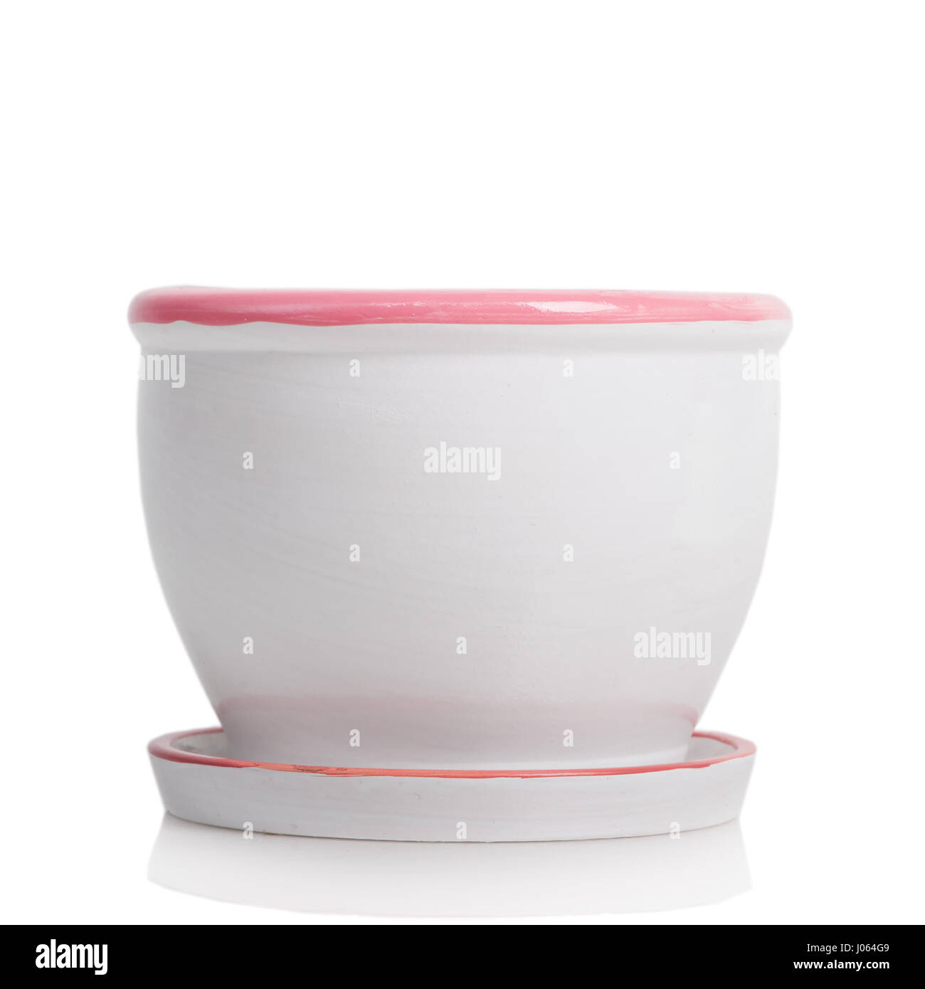 Empty pot isolated on white background Stock Photo - Alamy