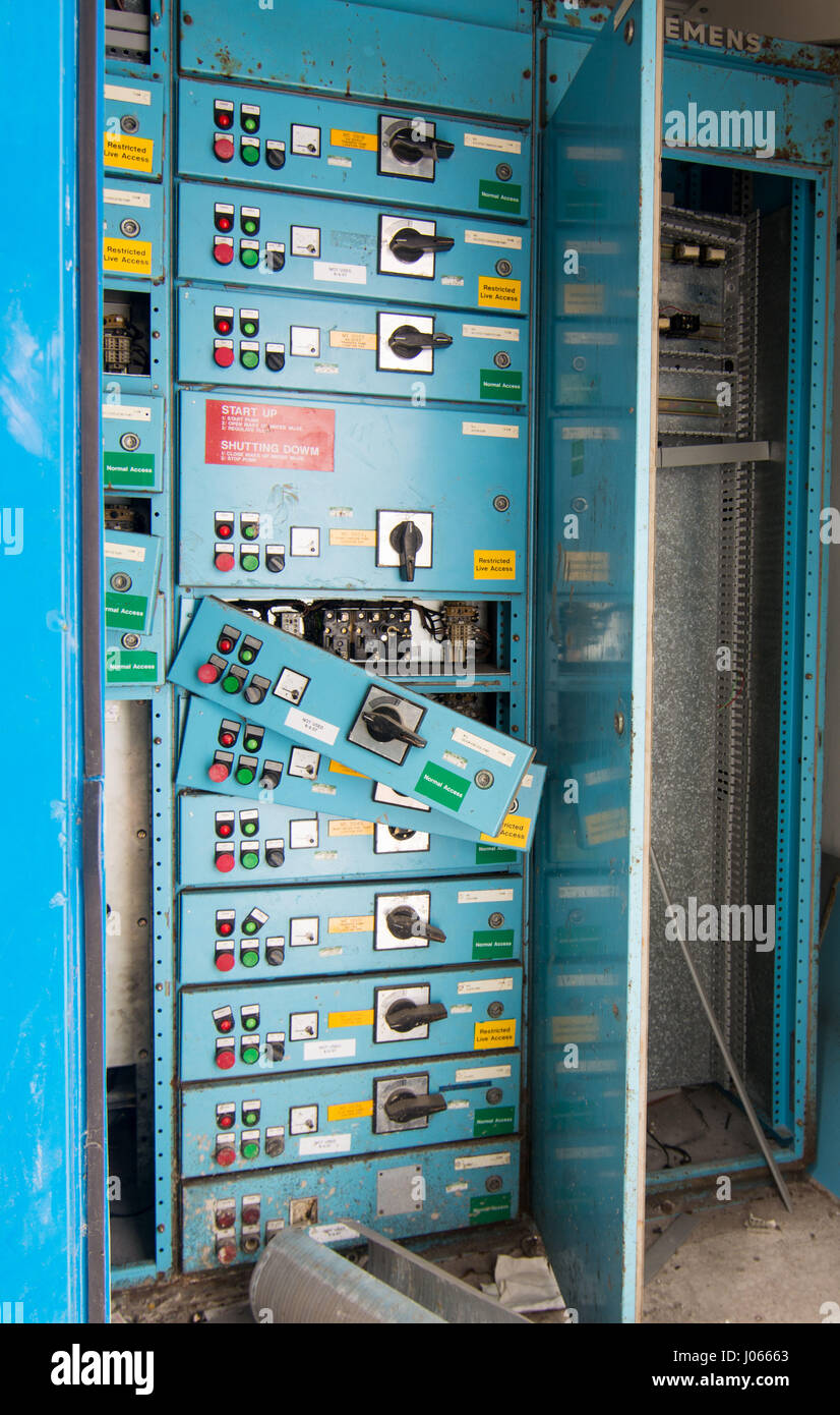 Ici ici chemical factory industry hi-res stock photography and images ...