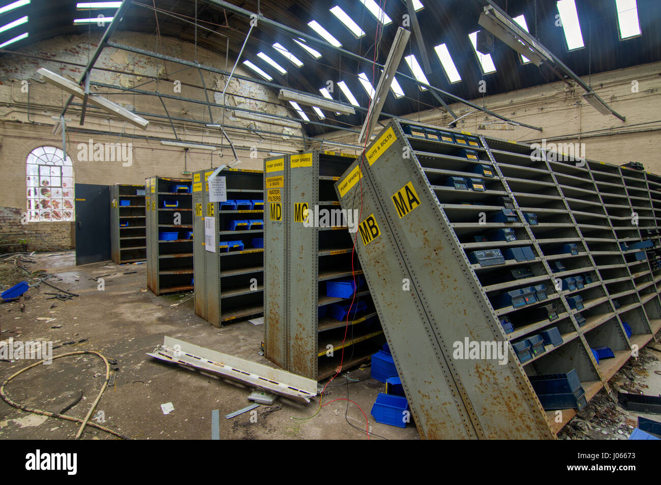 Ici ici chemical factory industry hi-res stock photography and images ...