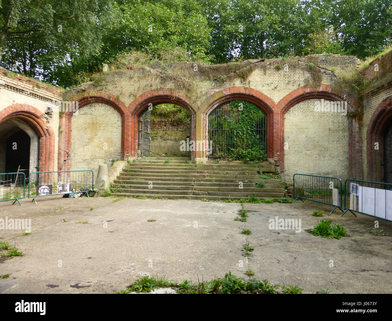 Victorian london dirty hi-res stock photography and images - Alamy