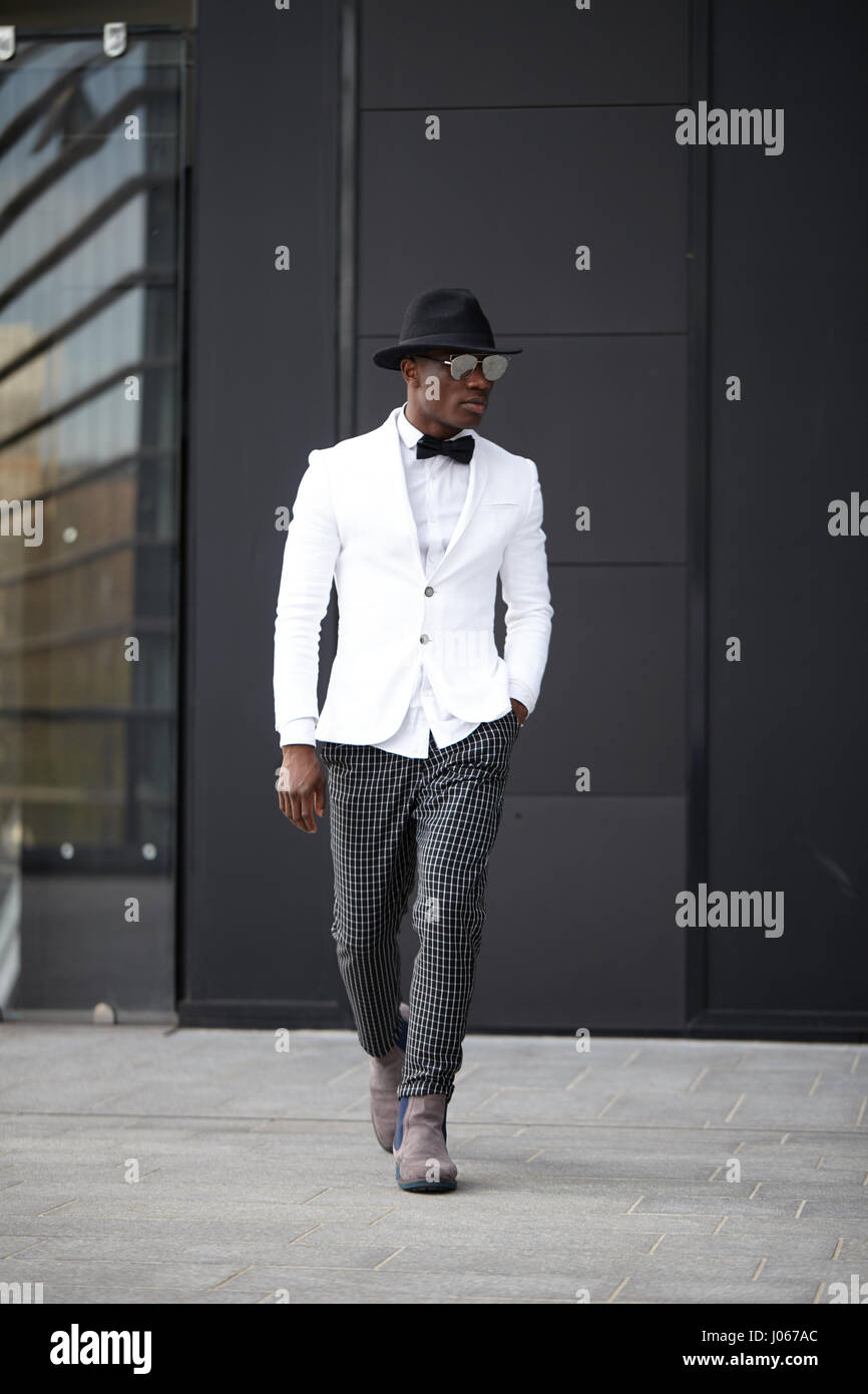 African model hi-res stock photography and images - Alamy