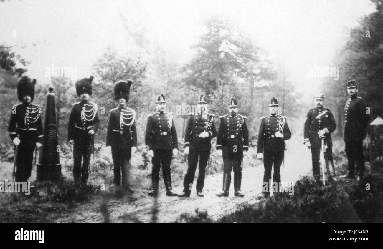 Geographical intersection Black and White Stock Photos & Images - Alamy