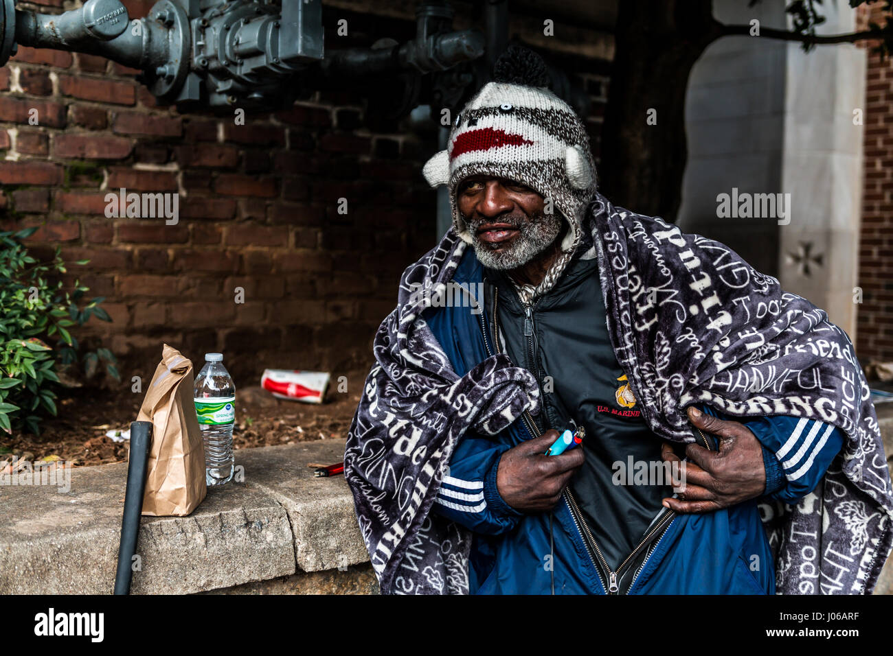 Atlanta. HEART-WRENCHING pictures show military veterans struggling to ...