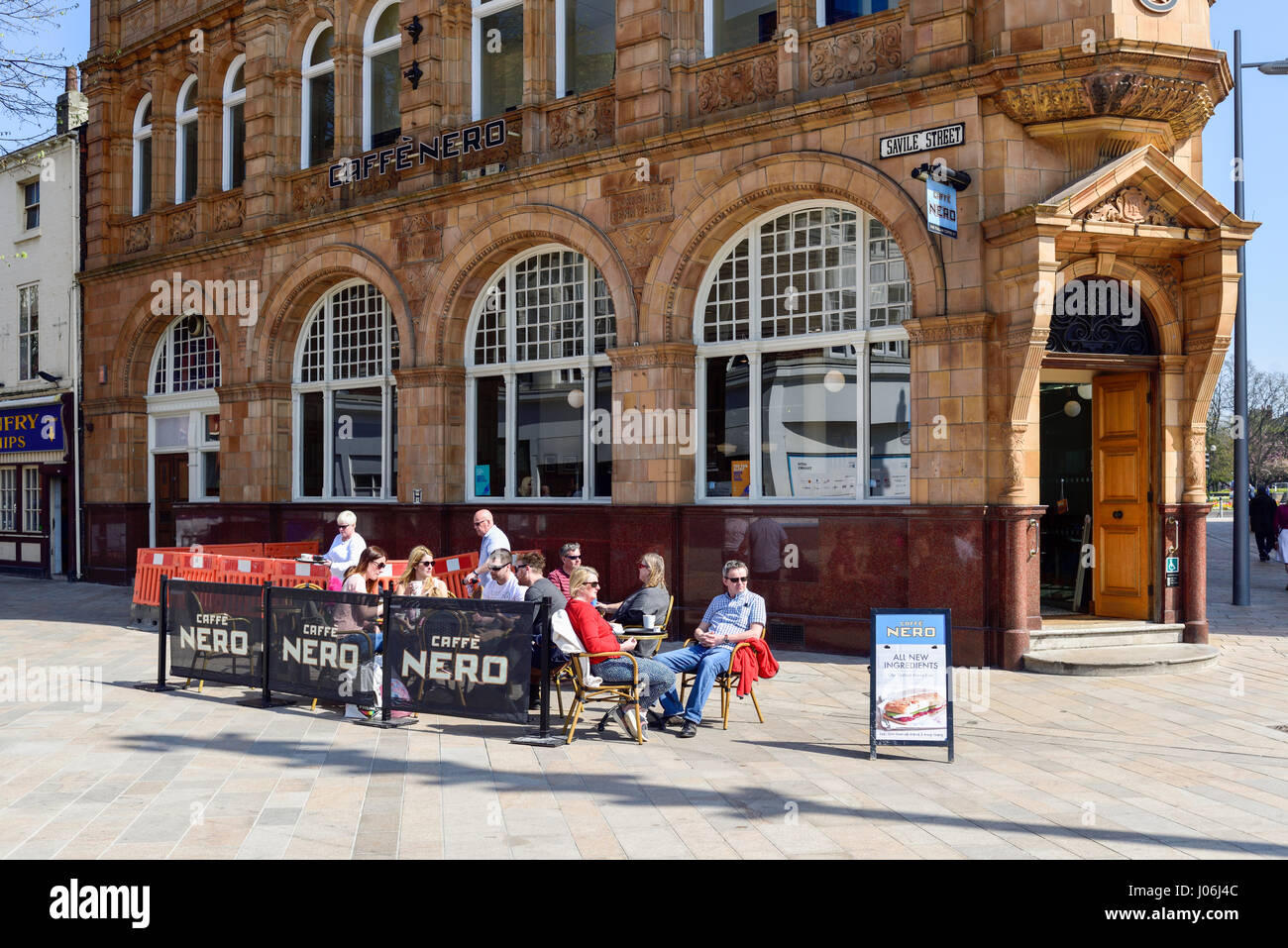 Cafe Hull High Resolution Stock Photography and Images - Alamy