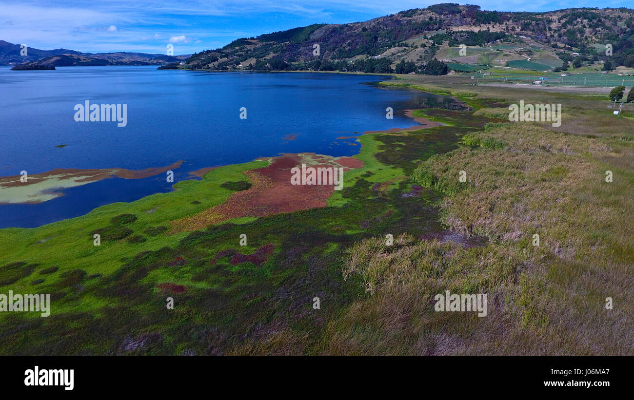 Lago de tota colombias largest hi-res stock photography and images - Alamy
