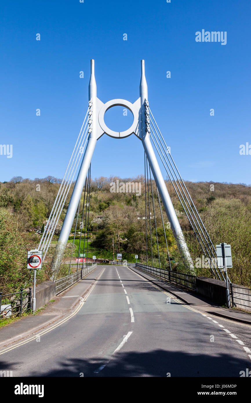 Jackfield Bridge crossing the River Severn, Ironbridge, Shropshire ...