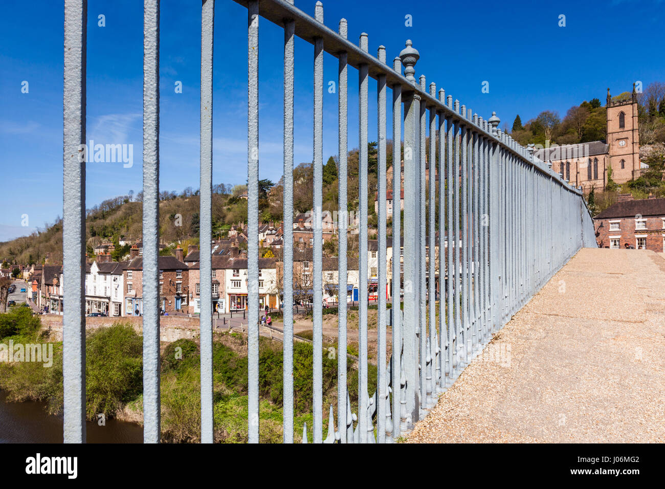 Iron bridge shropshire hi-res stock photography and images - Alamy