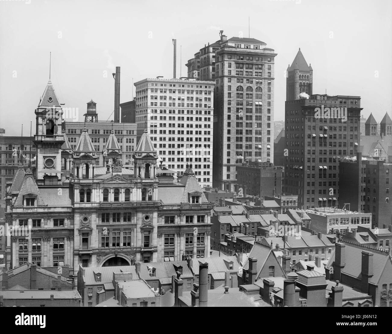 Vintage, detroit skyline hi-res stock photography and images - Alamy