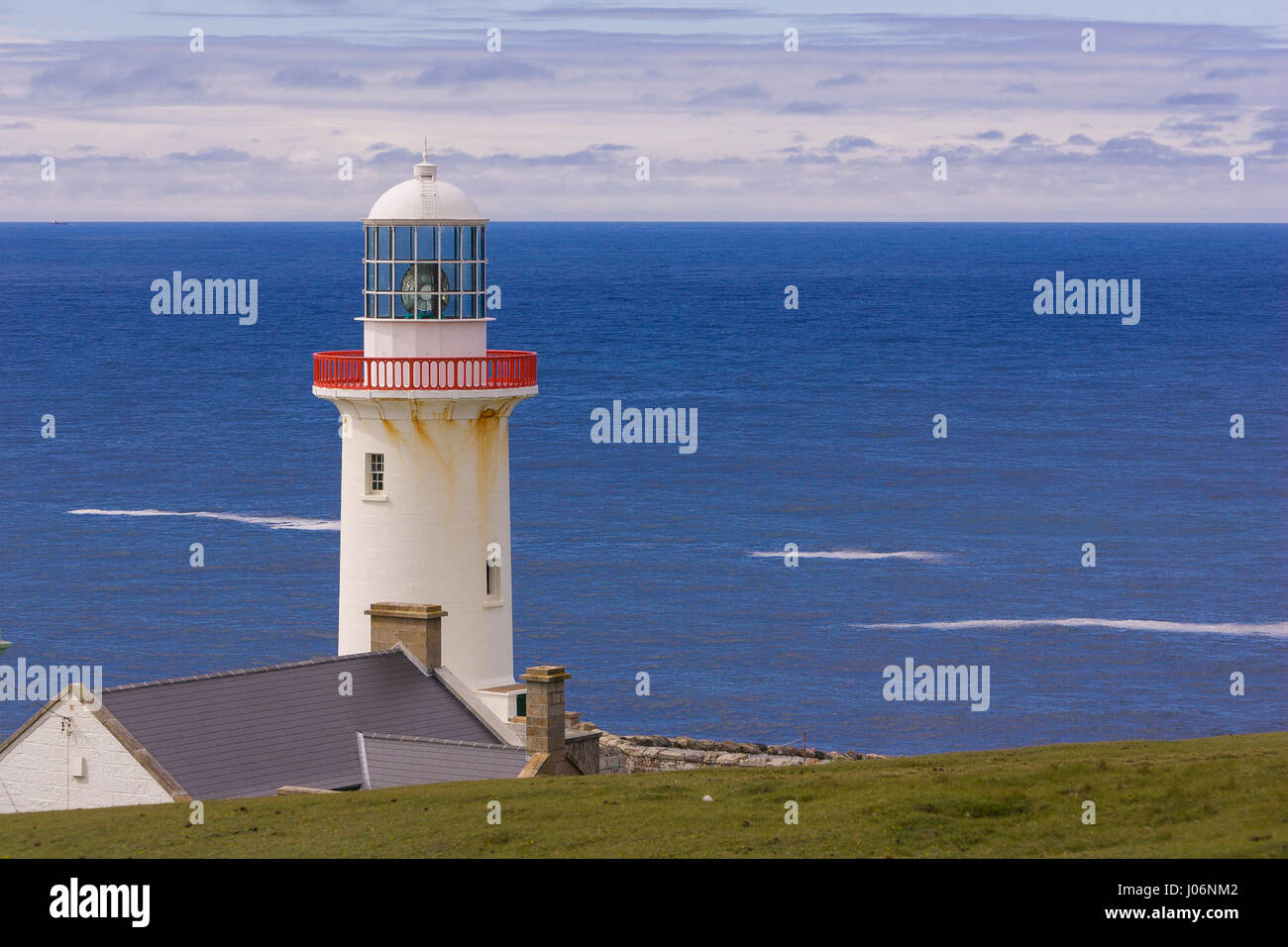 ARAN ISLAND, DONEGAL, IRELAND - Lighthouse and Atlantic Ocean ...