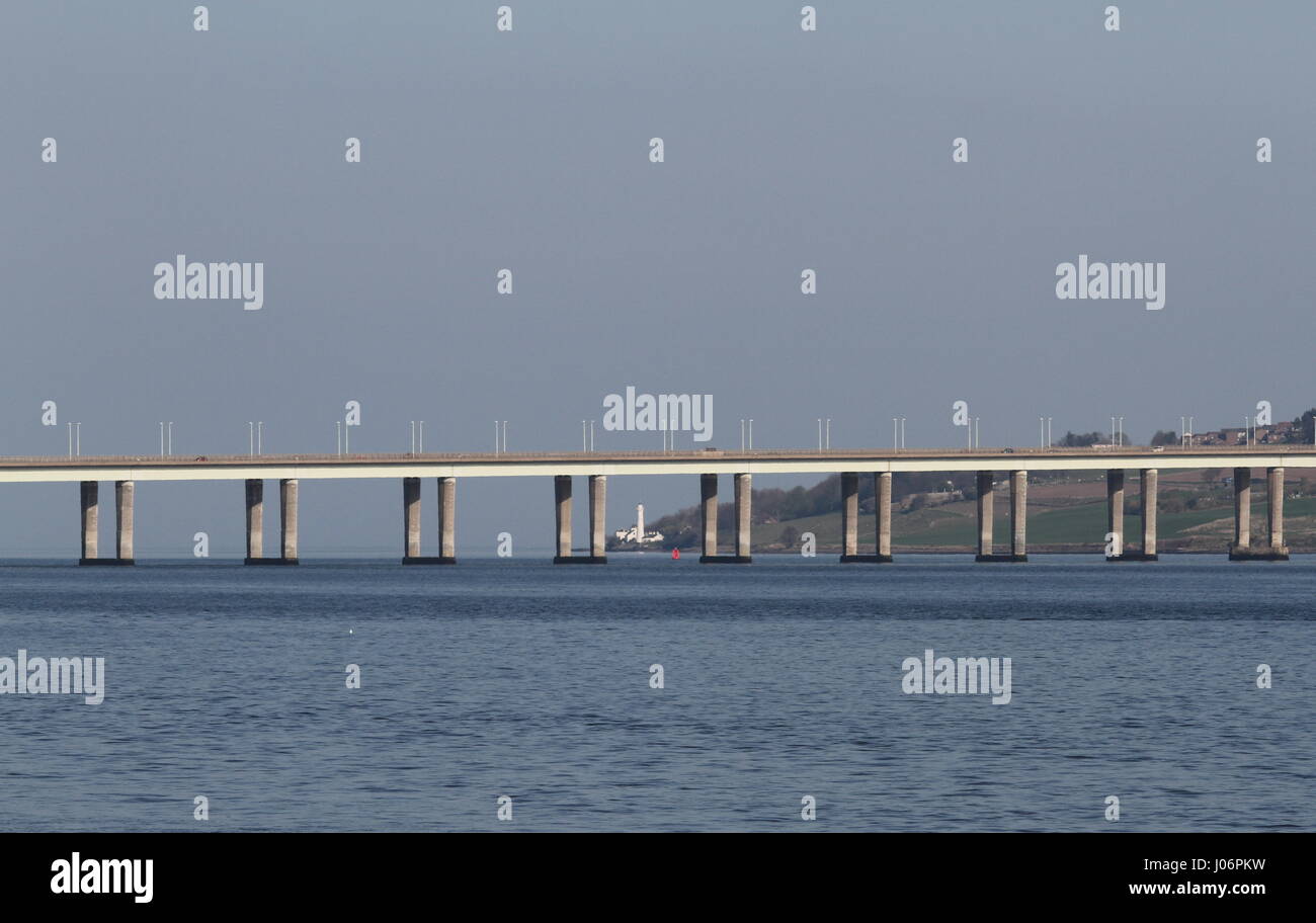 Tayport lighthouse hi-res stock photography and images - Alamy