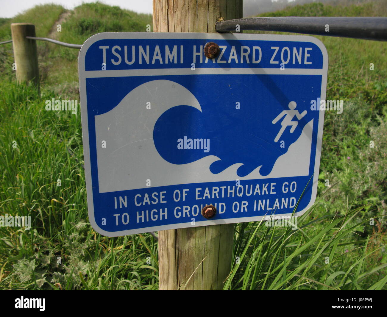 Tsunami Sign Muir Beach Stock Photo - Alamy