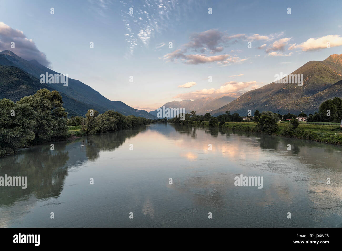 Valley of the adda river hi-res stock photography and images - Alamy