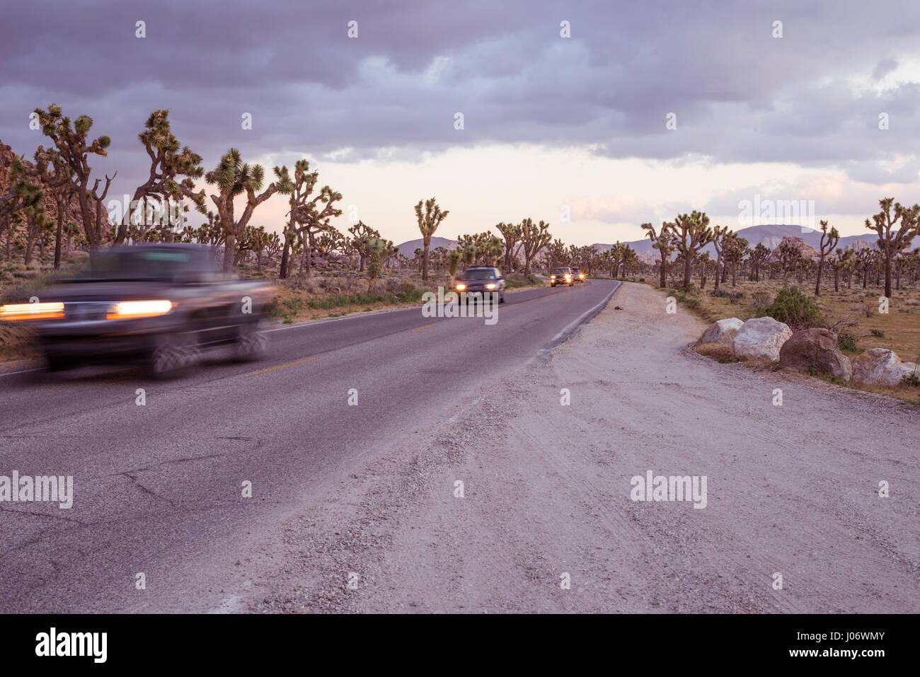 No through road for motor vehicles hi-res stock photography and images ...