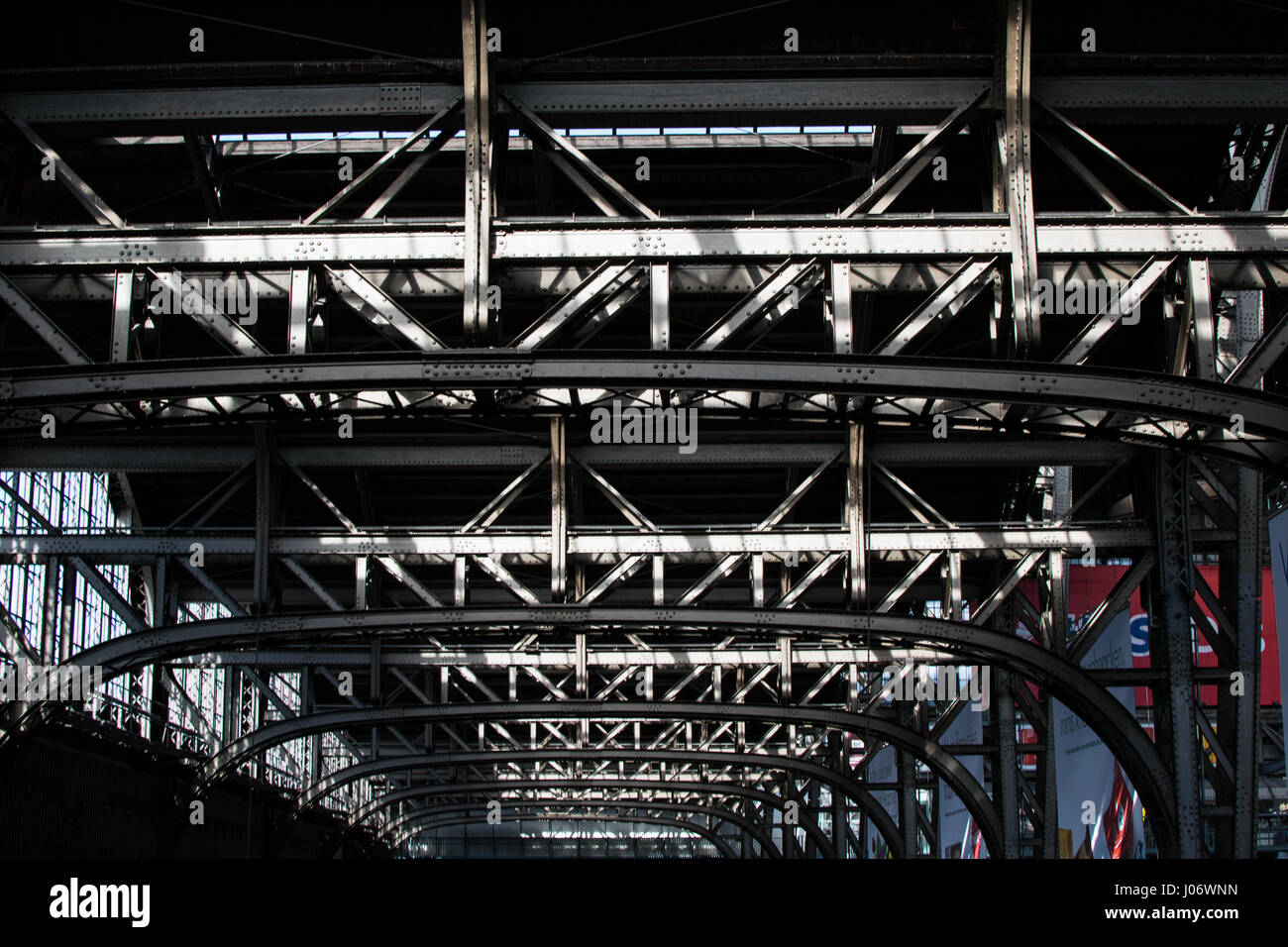 huge train station roof Stock Photo - Alamy