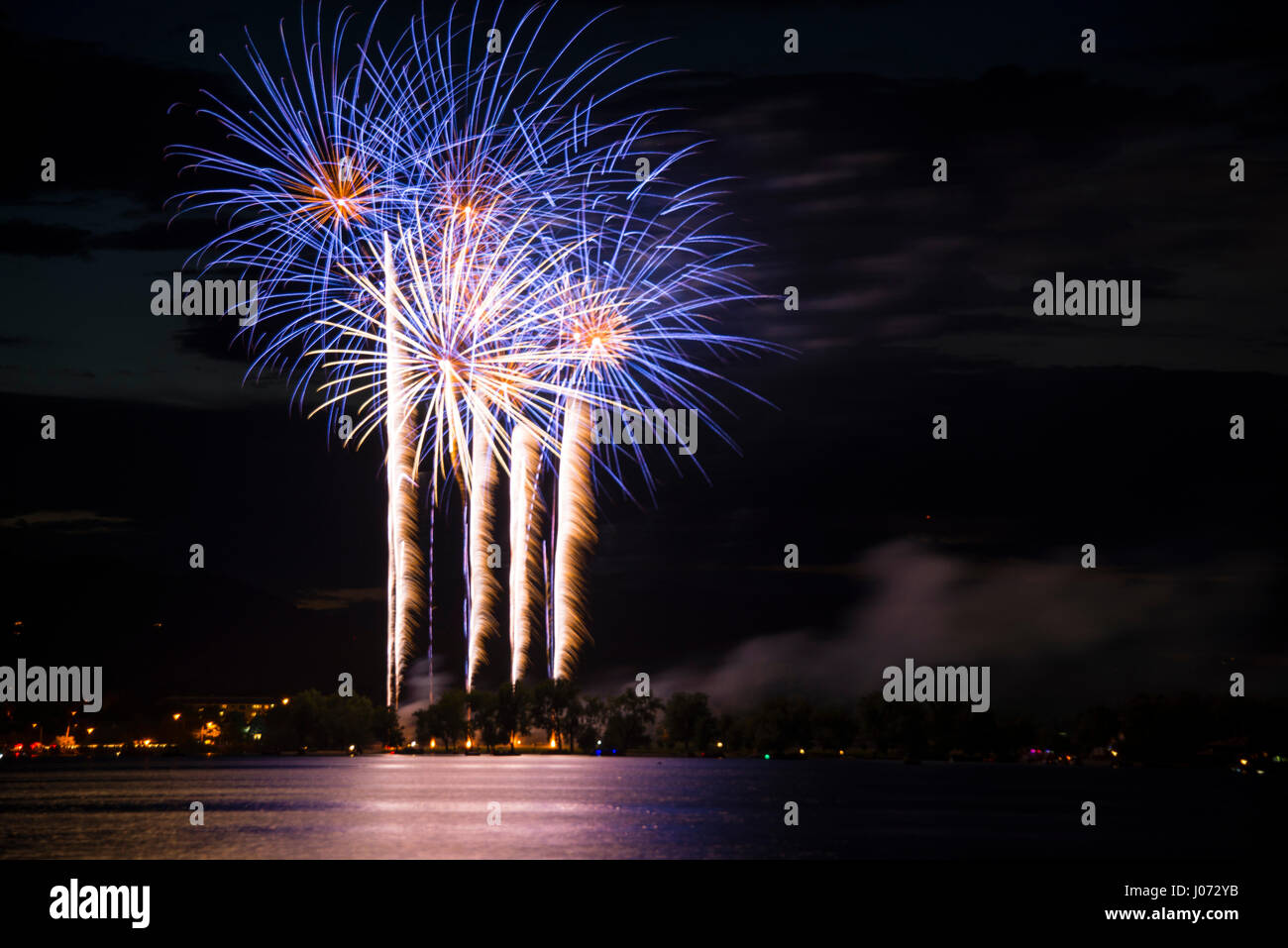 Aerial shot lake reflecting hi-res stock photography and images - Alamy