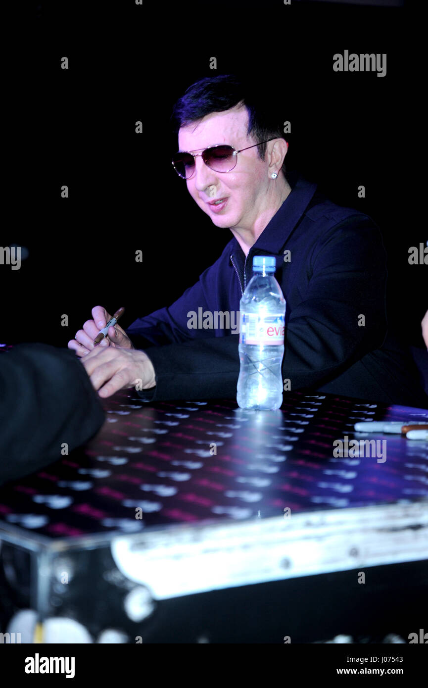 Marc Almond signing copies of his compilation album 'Hits and Pieces ...