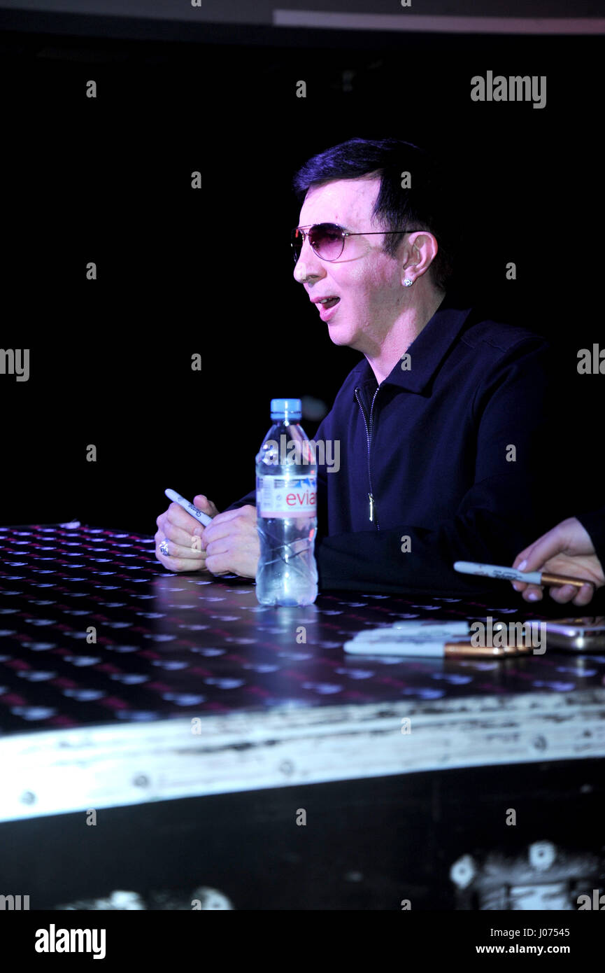 Marc Almond signing copies of his compilation album 'Hits and Pieces ...