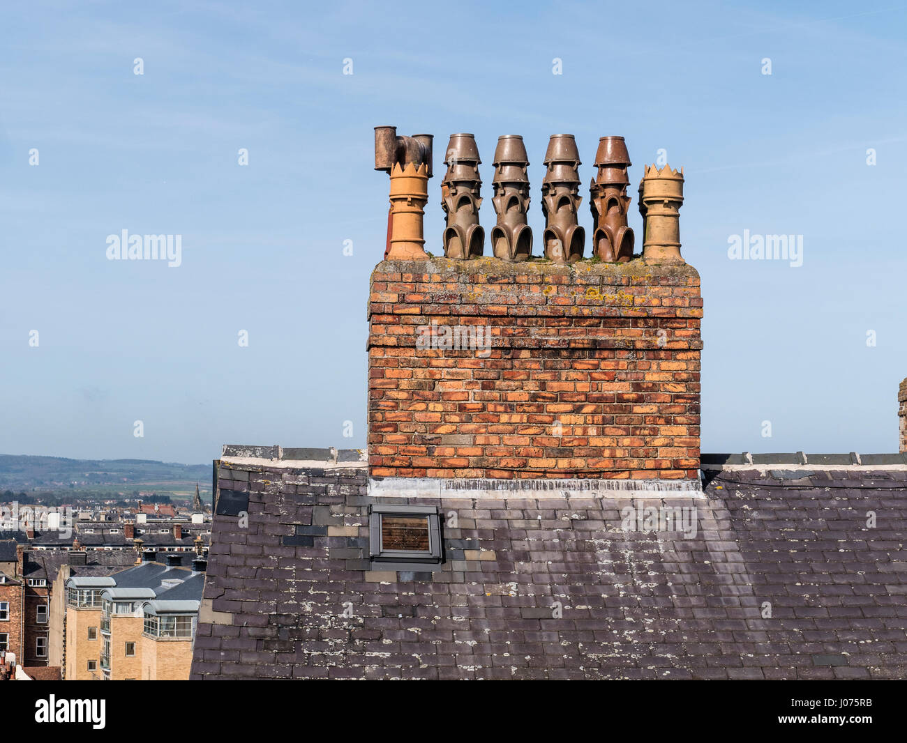 Victorian chimney pots hi-res stock photography and images - Alamy