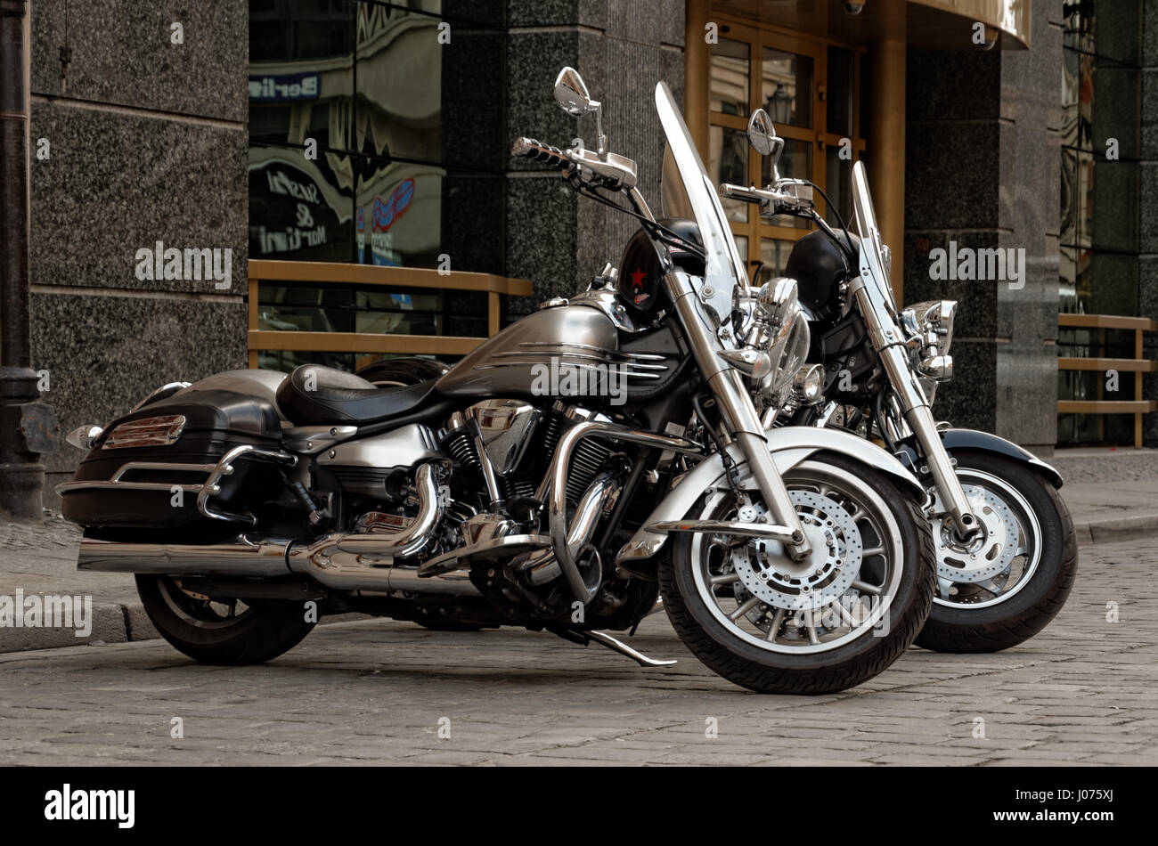 Two classic motorcycles hi-res stock photography and images - Alamy