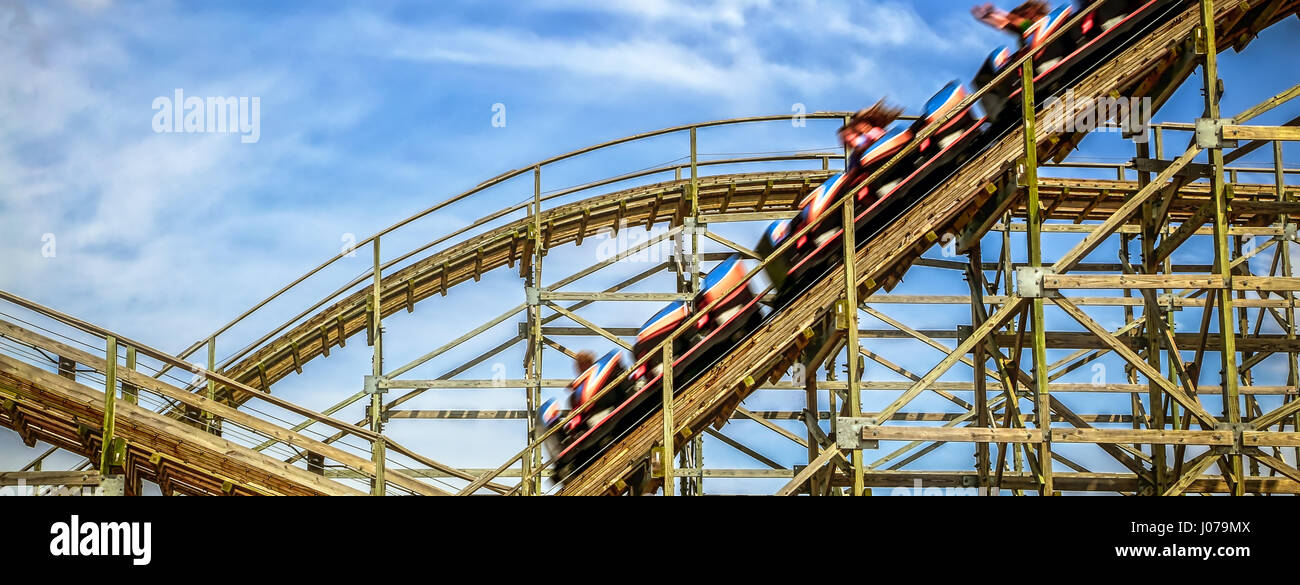 Roller coaster hi-res stock photography and images - Alamy