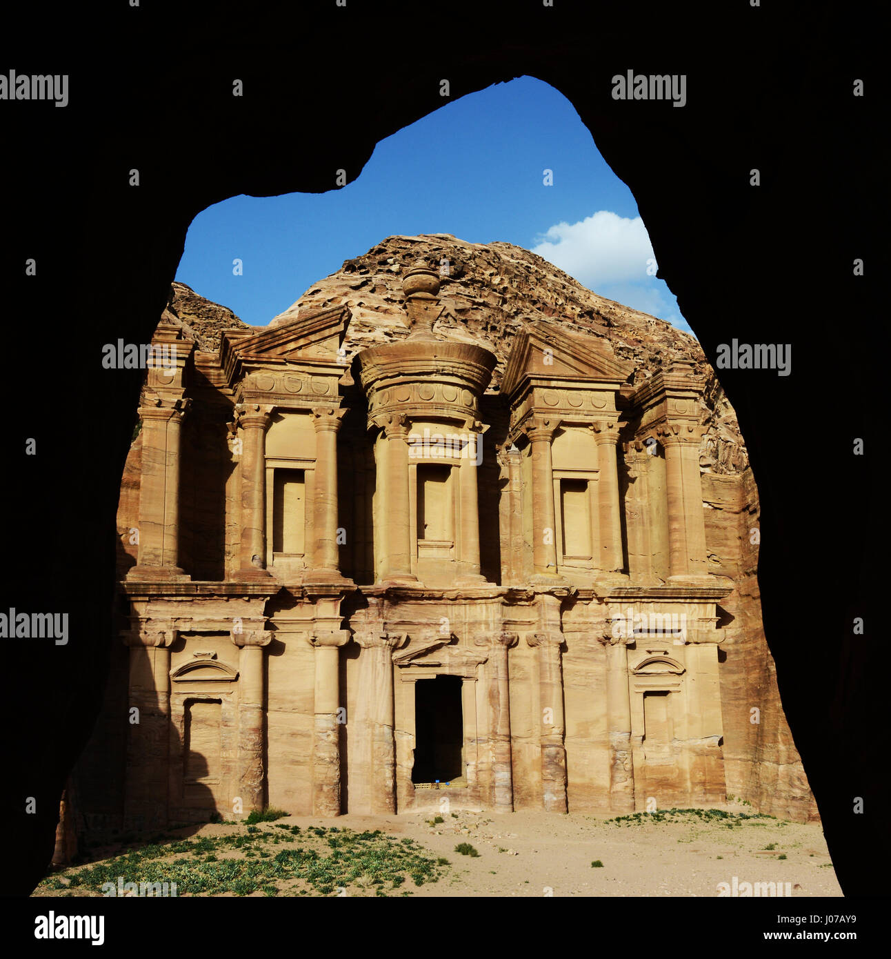 Nabatean culture hi-res stock photography and images - Alamy