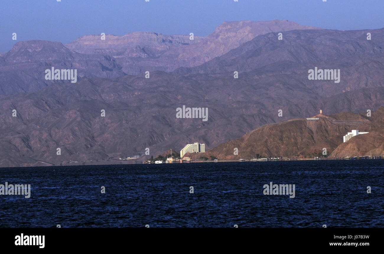 A view of Taba as seen from Aqaba, Jordan Stock Photo - Alamy
