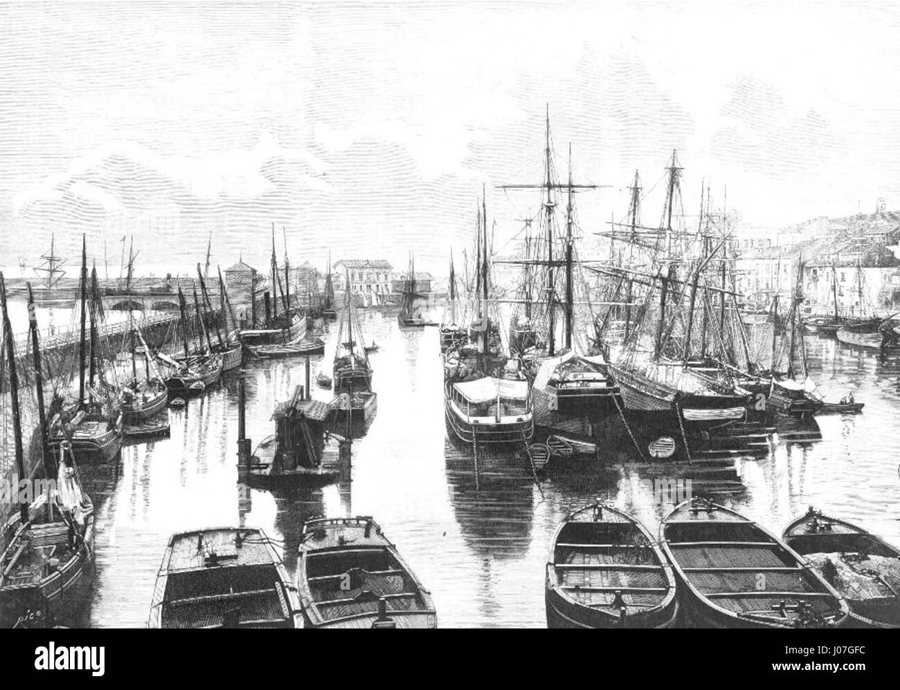 Bustling docks Black and White Stock Photos & Images - Alamy