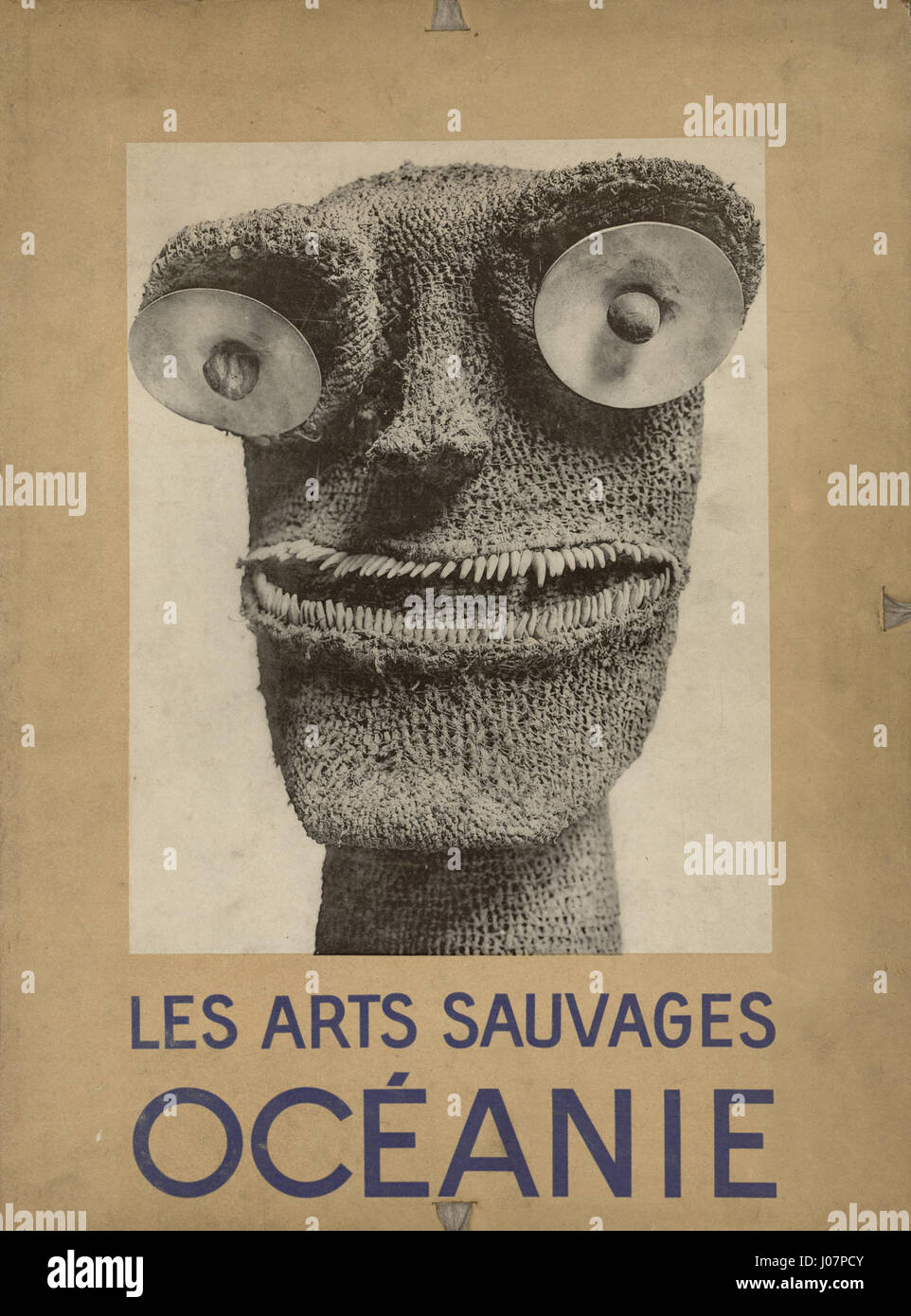 Oceanic art forms hi-res stock photography and images - Alamy