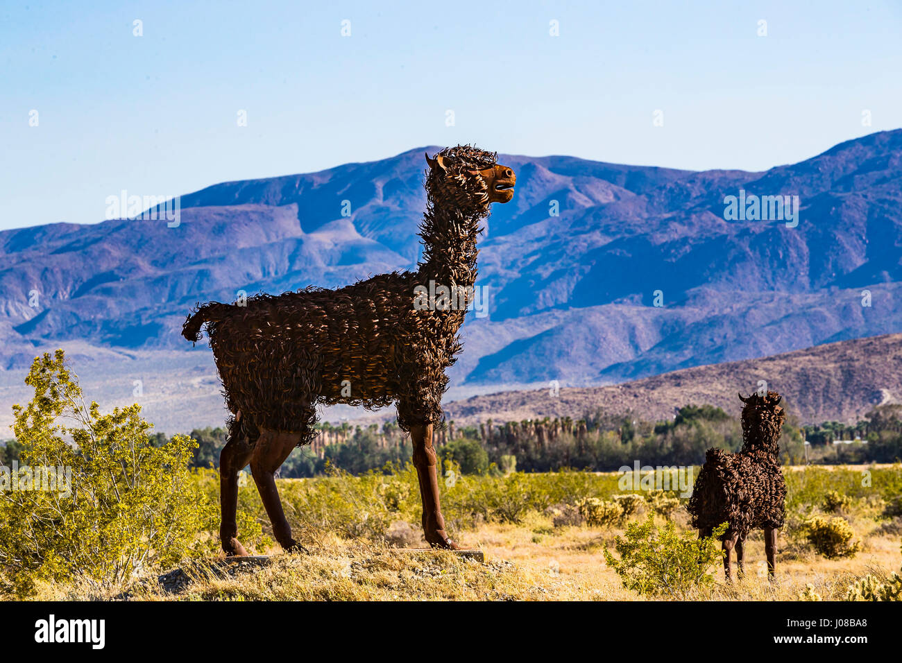 Ricardo Breceda Galeta Meadows Sky Art steel sculptures Stock Photo - Alamy