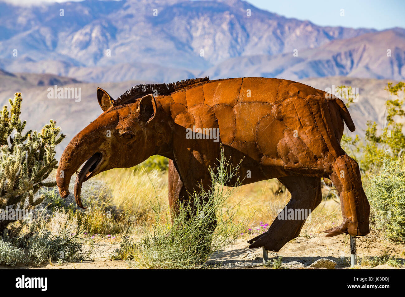 Ricardo Breceda Galeta Meadows Sky Art steel sculptures Stock Photo - Alamy