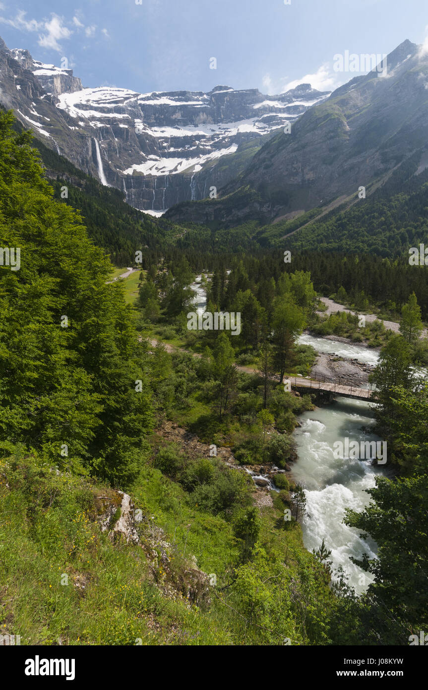 France, Pyrenees, Cirque de Gavarnie, cirque landscape w Gave de ...