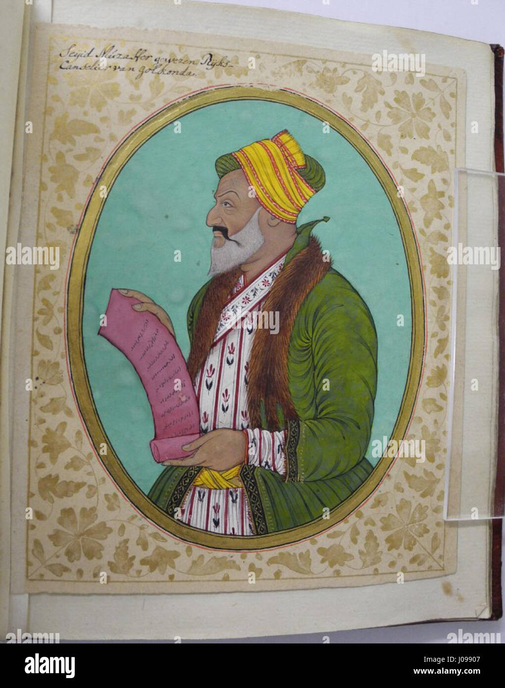 Muzaffar High Resolution Stock Photography and Images - Alamy