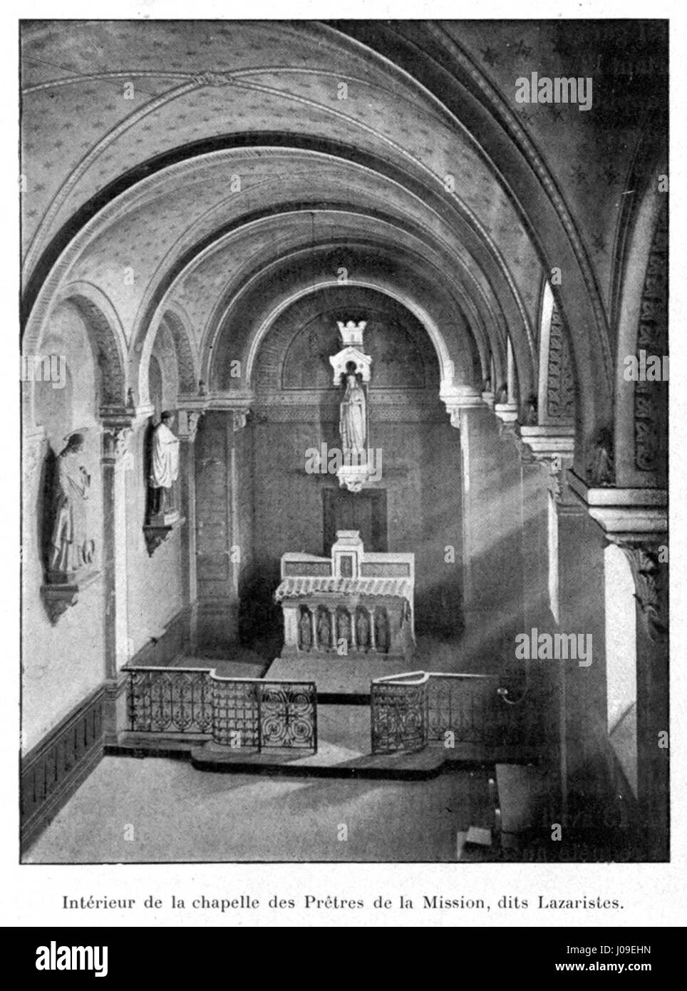 Books history Black and White Stock Photos & Images - Alamy