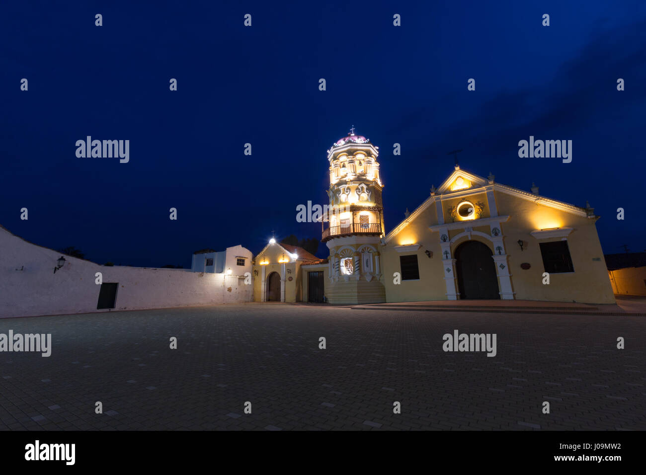 View of the Santa Barbara Church during the blue hour in Mompox ...