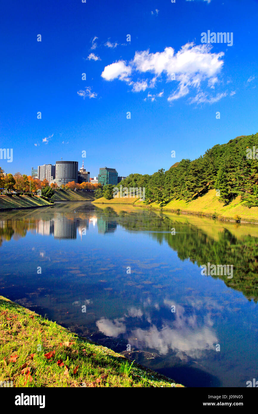 Sakurada-bori Moat of Former Edo Castle Sakuradamon Chiyoda Tokyo Japan ...