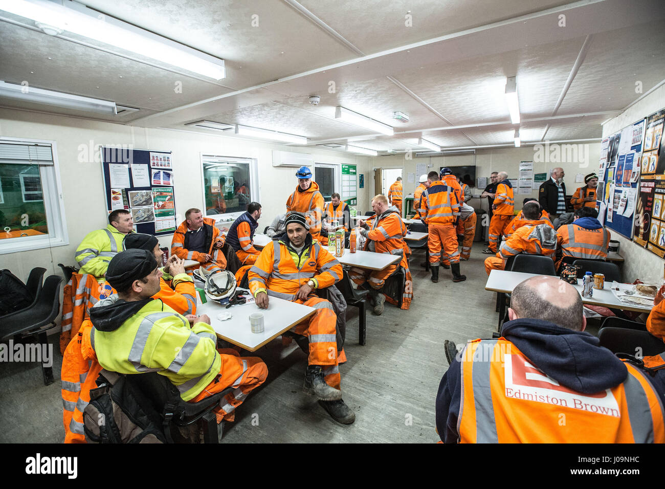 Construction workers canteen hi-res stock photography and images - Alamy