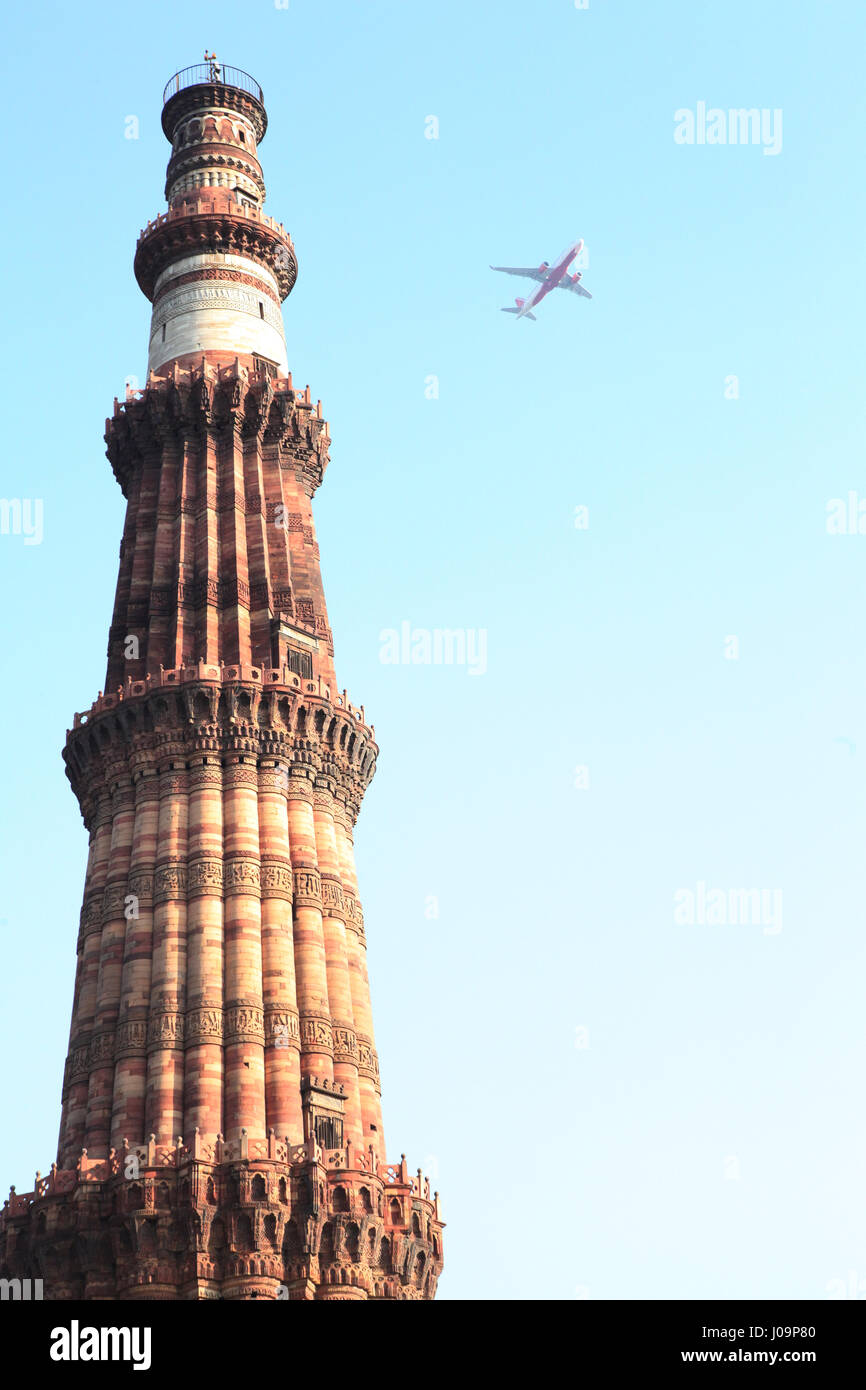 The Majestic Victory Tower, Qutub Minar is a UNESCO world heritage site ...