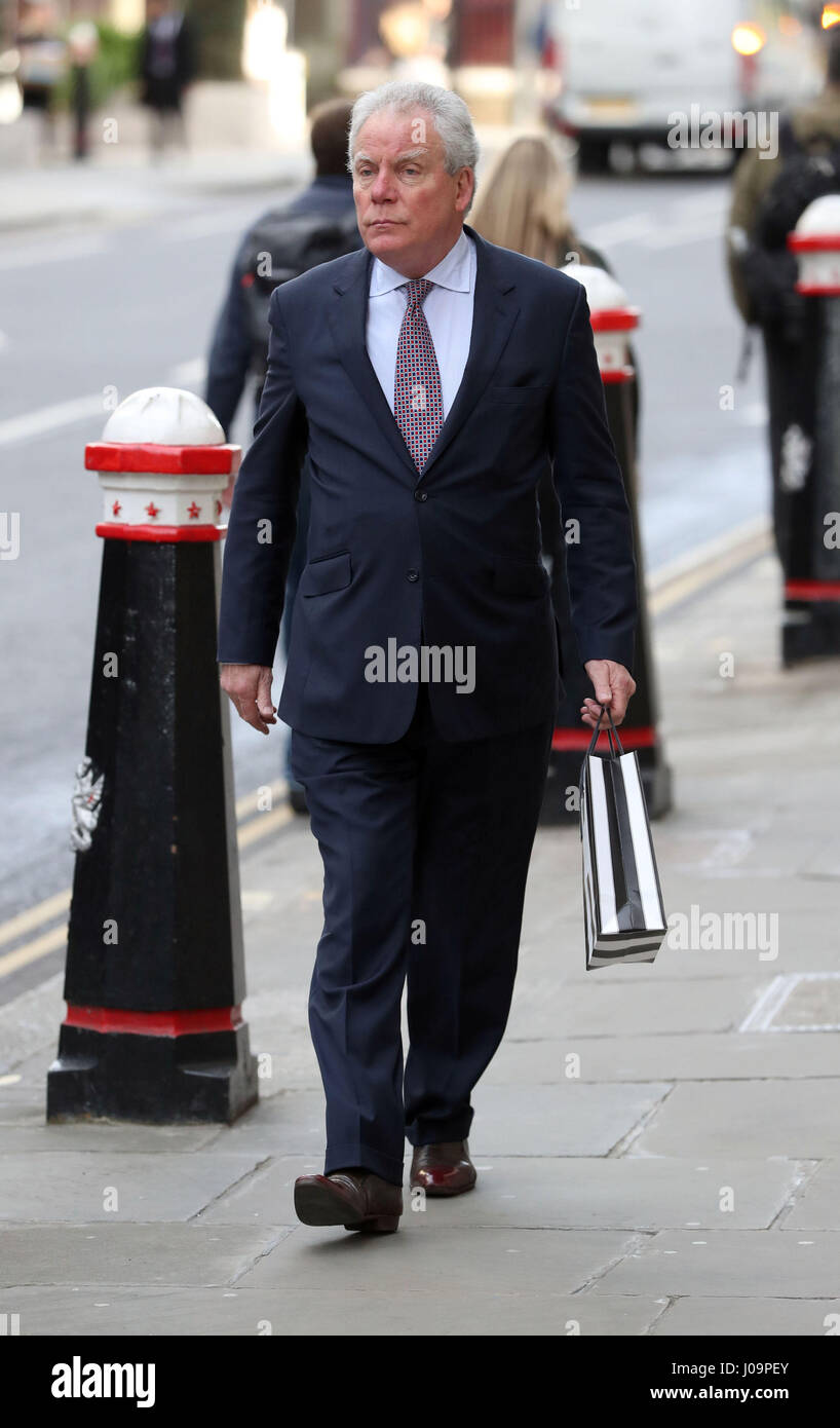 Chris hutcheson gordon ramsay hi-res stock photography and images - Alamy