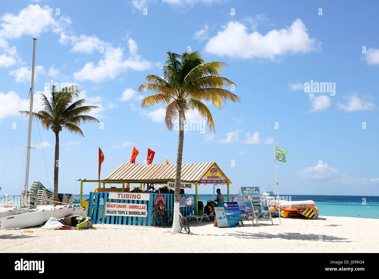The best beaches of Aruba; Palm Beach: Bugaloo Watersport op Palm Beach ...
