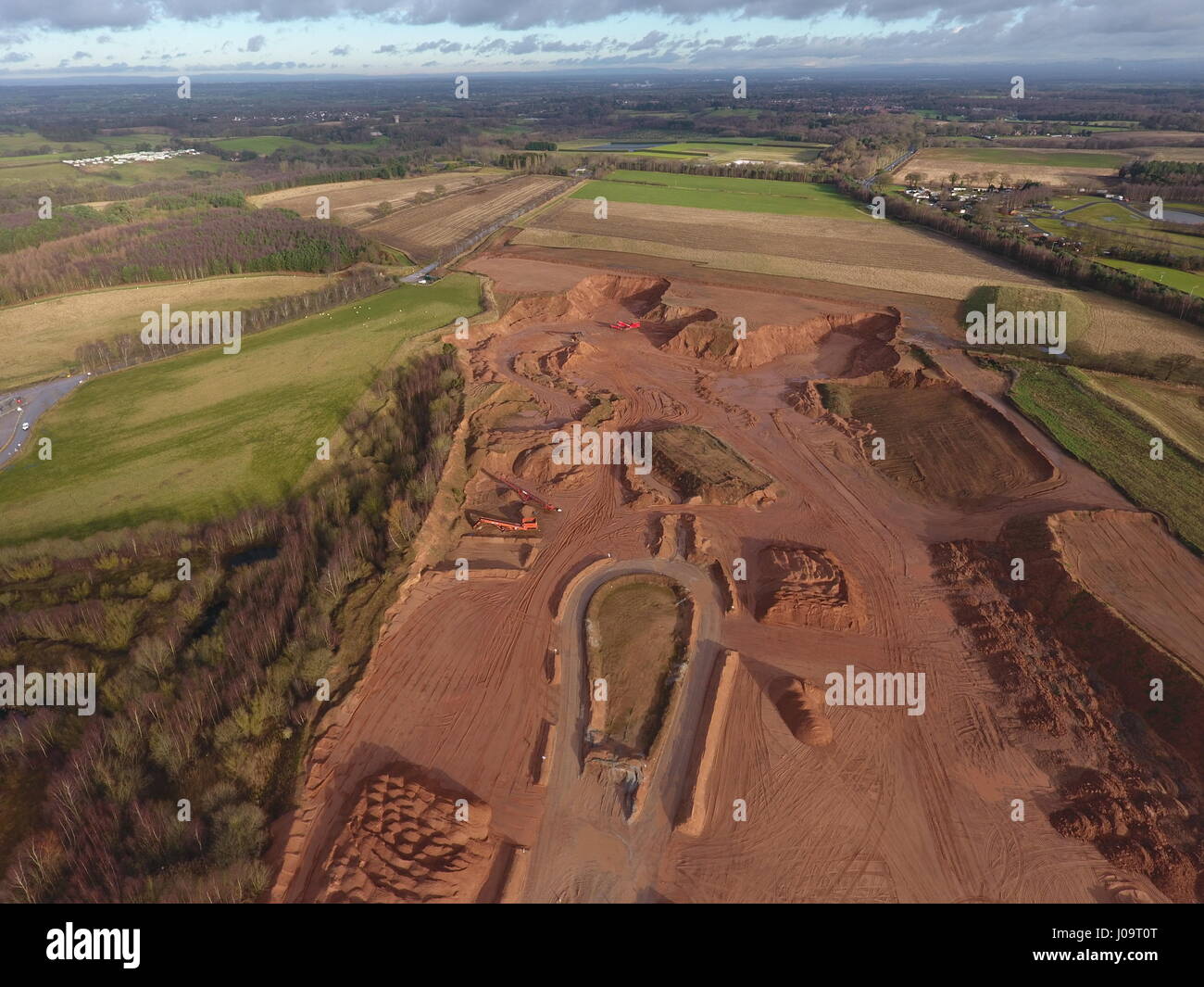 Aerial photograph of Oakmere Sand Quarry, Cheshire Stock Photo - Alamy