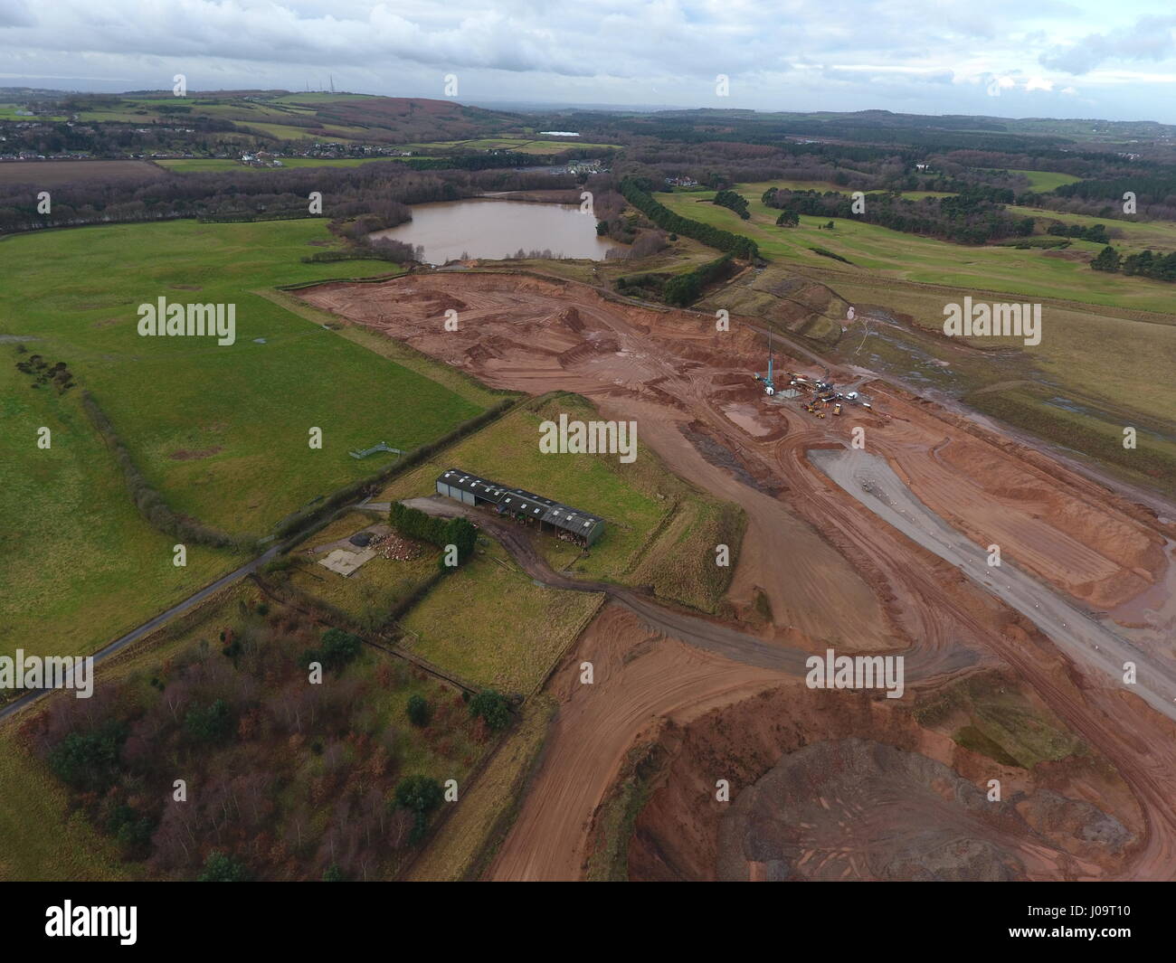 Aerial photograph of Oakmere Sand Quarry, Cheshire Stock Photo - Alamy